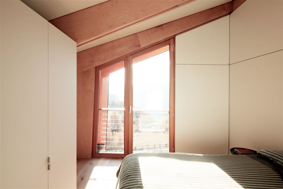 Leap Home “Frame” | Cleaf