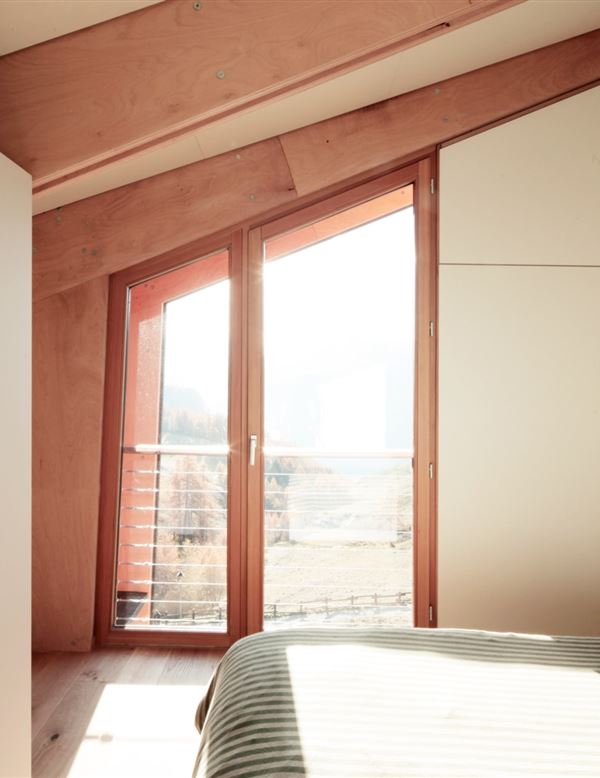 Leap Home “Frame” | Cleaf